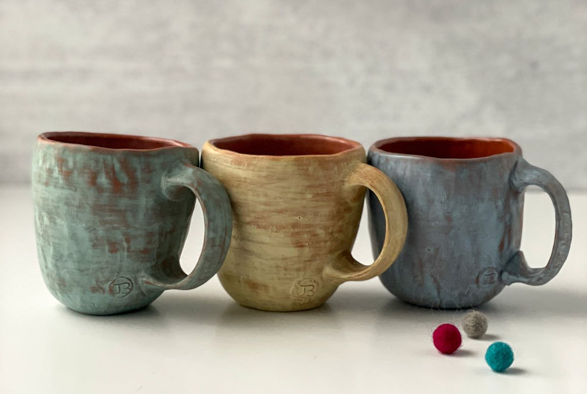 Small Minimalist Pinched Mugs – Biscuit Ceramics